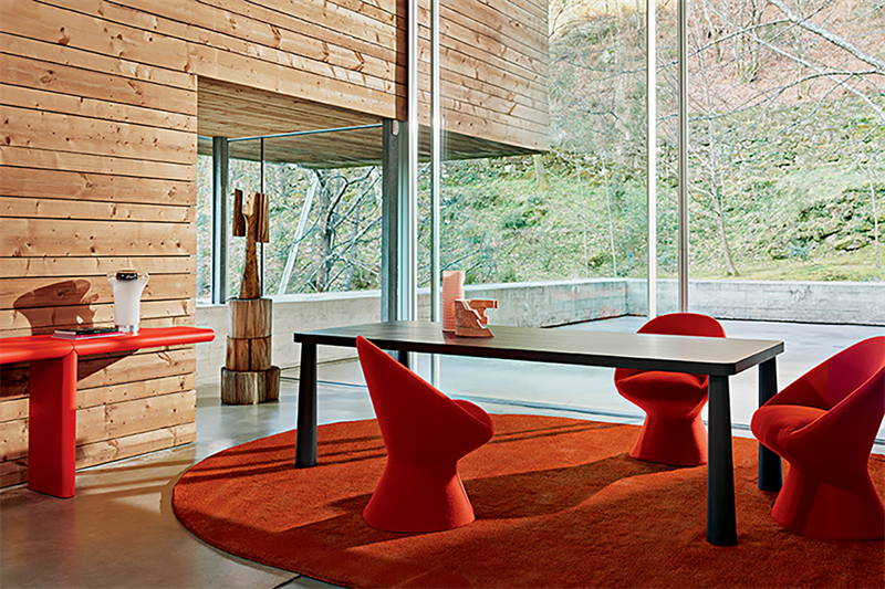 On occasion of Milan Design Week in April, Zanotta extended the table ...