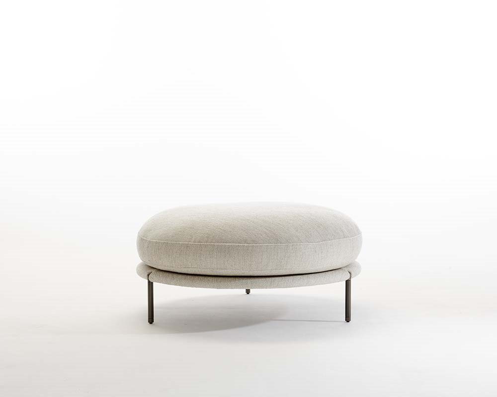 Elegant Linear or Curved Sofa for Living Room Noah | Zanotta